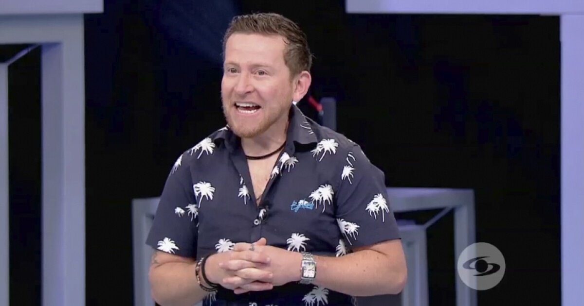 Chester viene con un emotivo repaso por las etapas de la vida - CaracolTV