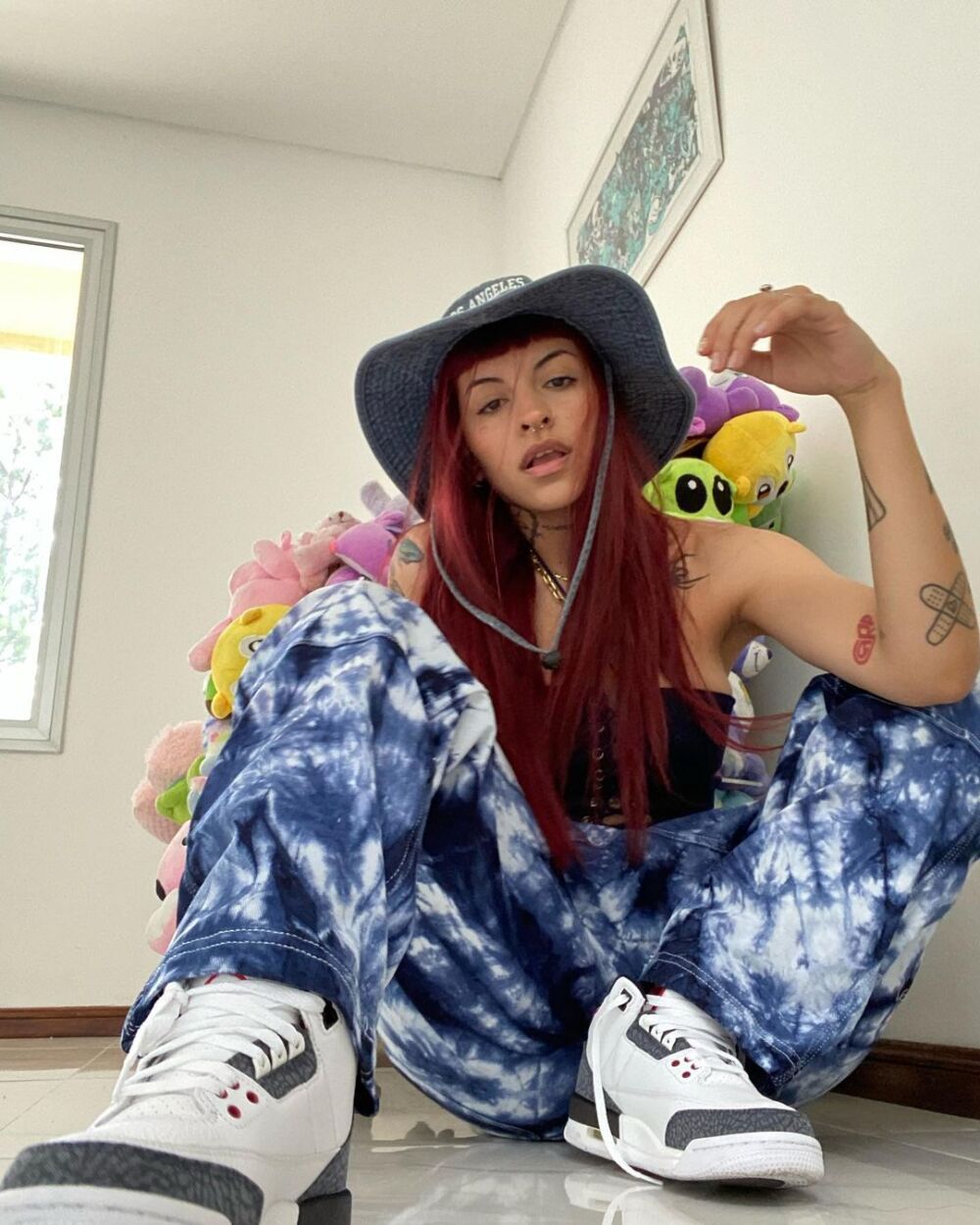 Cazzu lanza su nueva canción 'Dime dónde' junto a J Quiles - CaracolTV