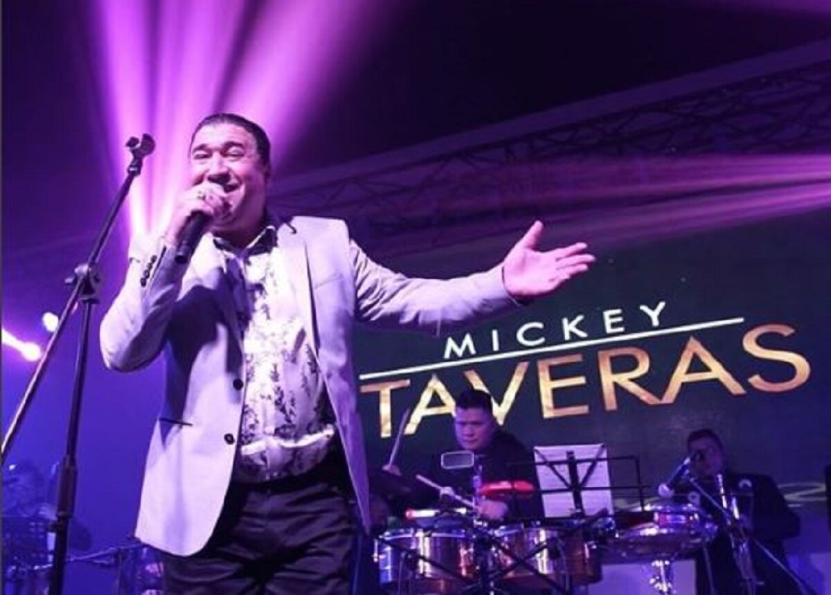 ¡Se fue a los golpes! El cantante Mickey Taveras protagonizó riña en ...
