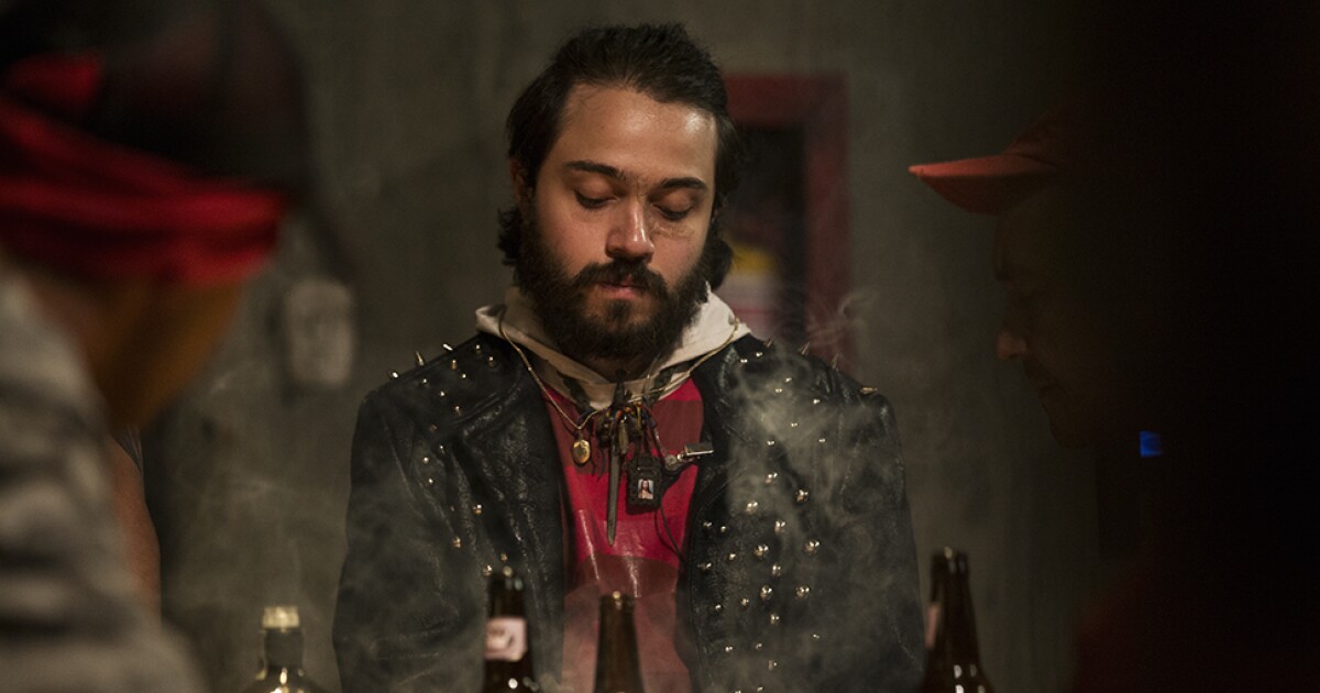 Actor que interpreta a 'Cicatriz' tiene un gran maestro: su hermano ...