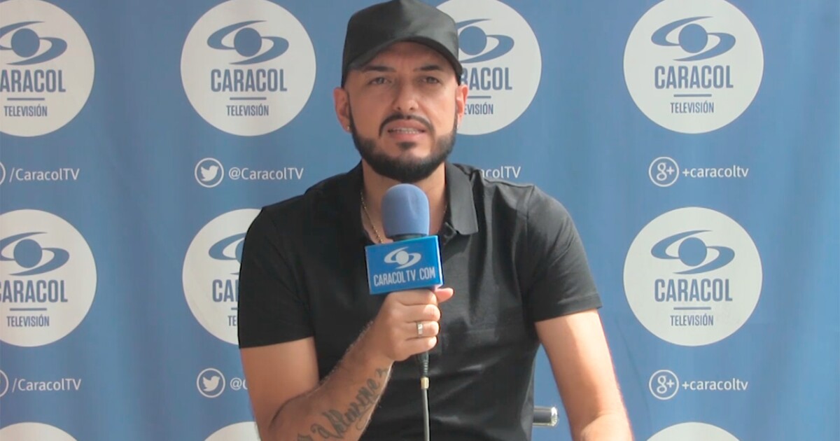 Dr. Velásquez presenta su faceta más romántica como cantante de pop ...