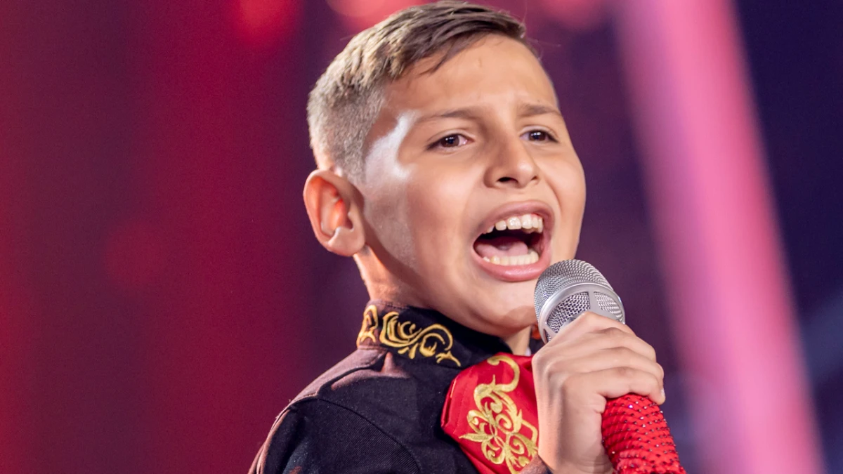 José Alejandro Rivas divierte a los Entrenadores con la graciosa historia de su peluche favorito ...