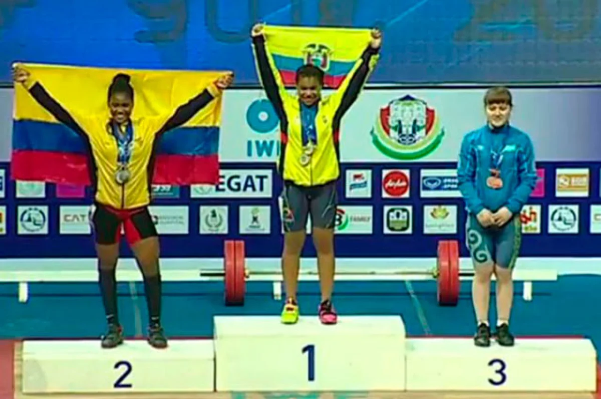 Valeria Rivas sumó tres medallas de plata en el Mundial Sub-17 de pesas ...