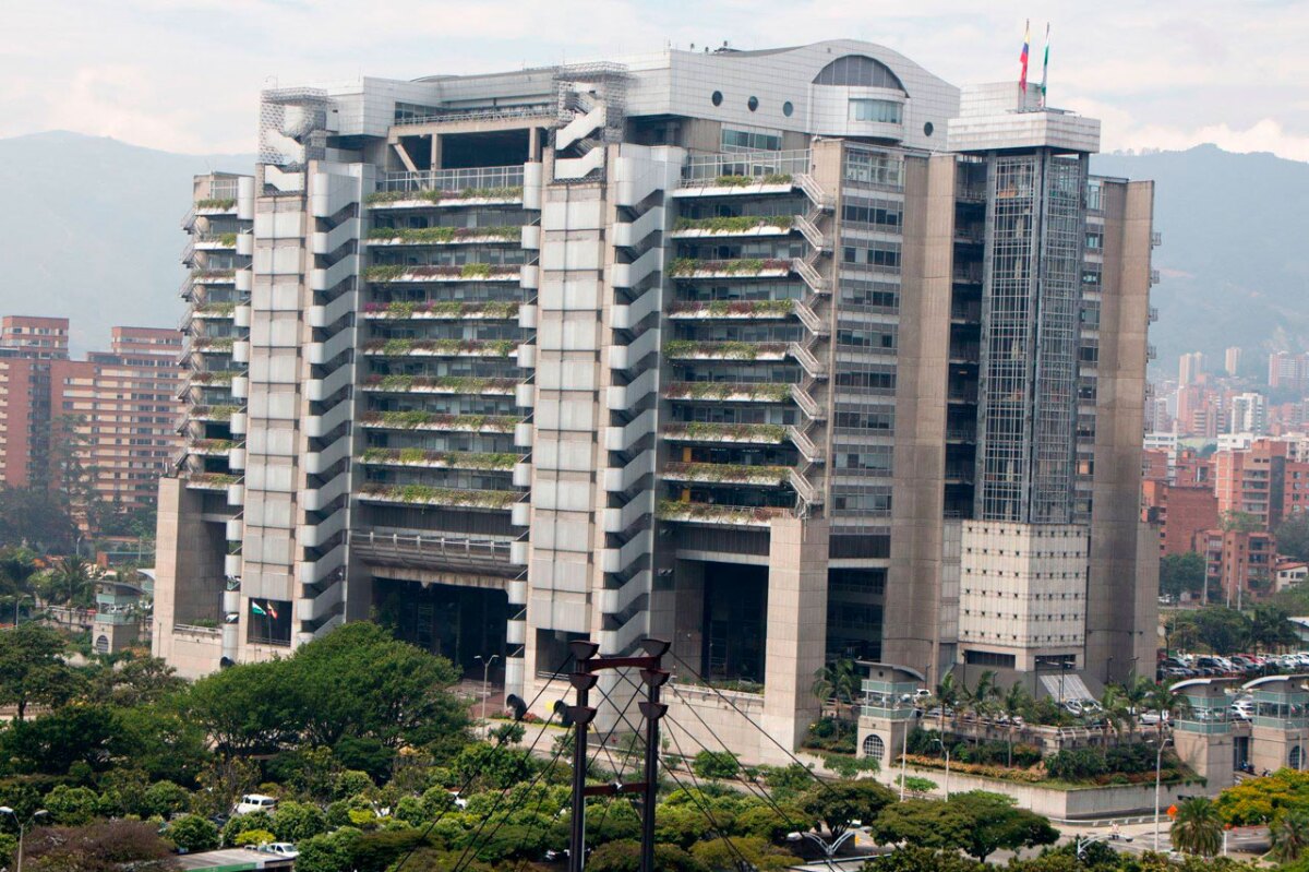 Fiscalía investiga documentos de Hidroituango en el Edificio Inteligente de EPM en Medellín
