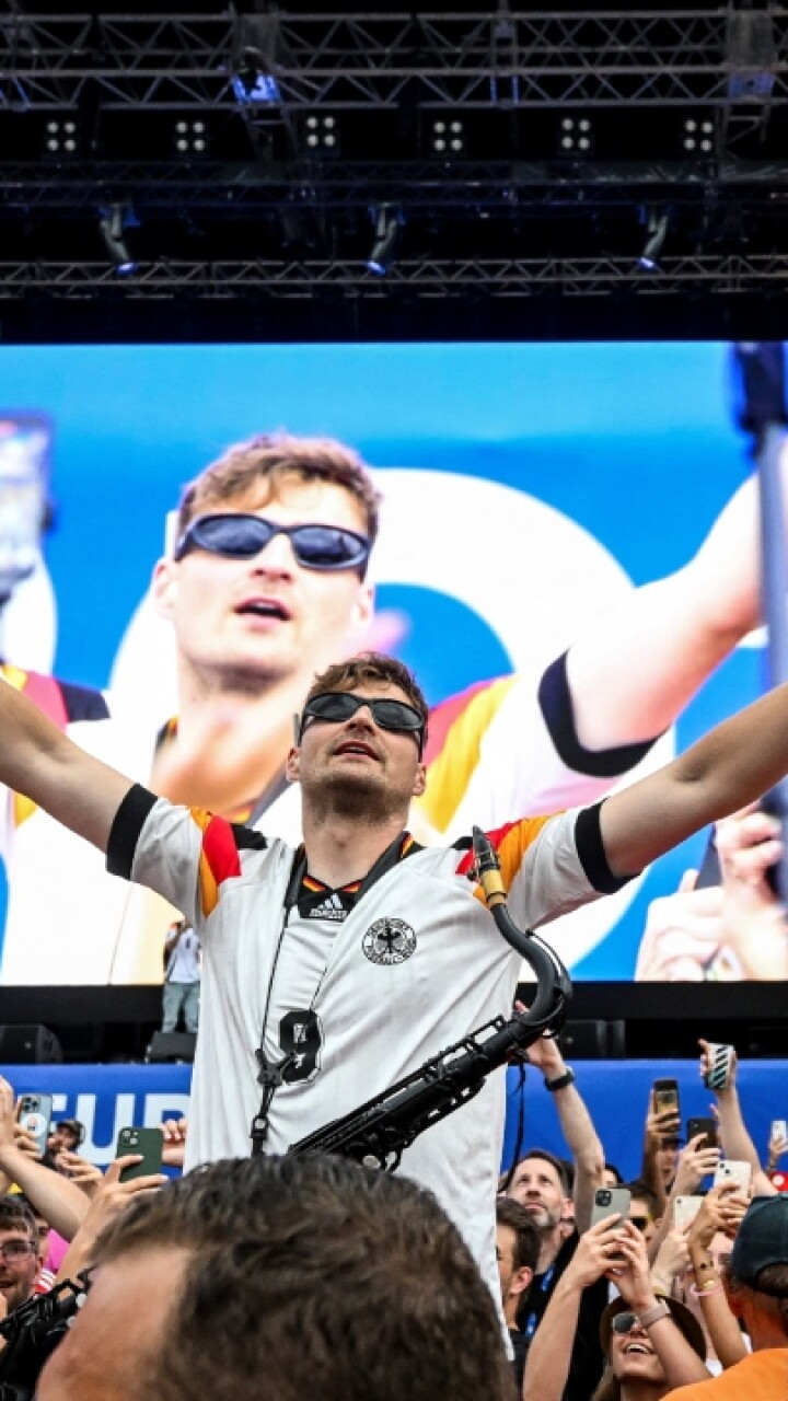 André Schnura: el saxofonista revelación de la Eurocopa 2024 - BluRadio