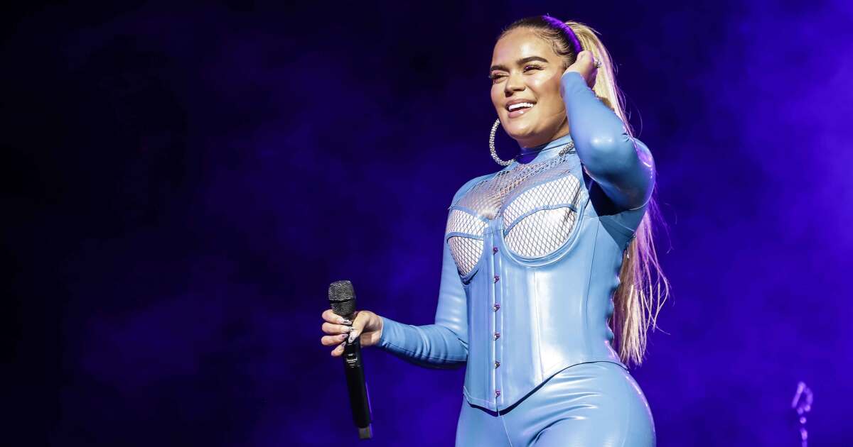 Con ardiente transparencia Karol G desafía la censura en Instagram ...