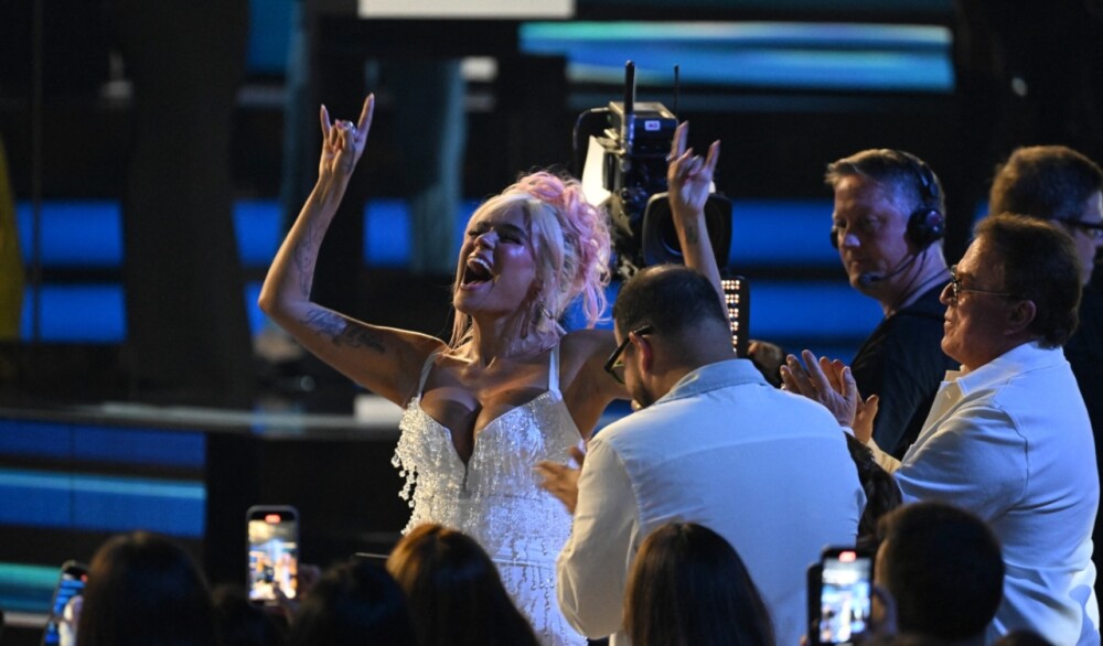 Karol G se llevó cinco premios en los Billboard Latino, lució hermosa y dio emotivo discurso ...