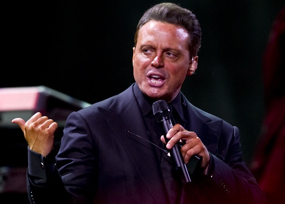 El actor que se transformó físicamente para interpretar a Luis Miguel ...