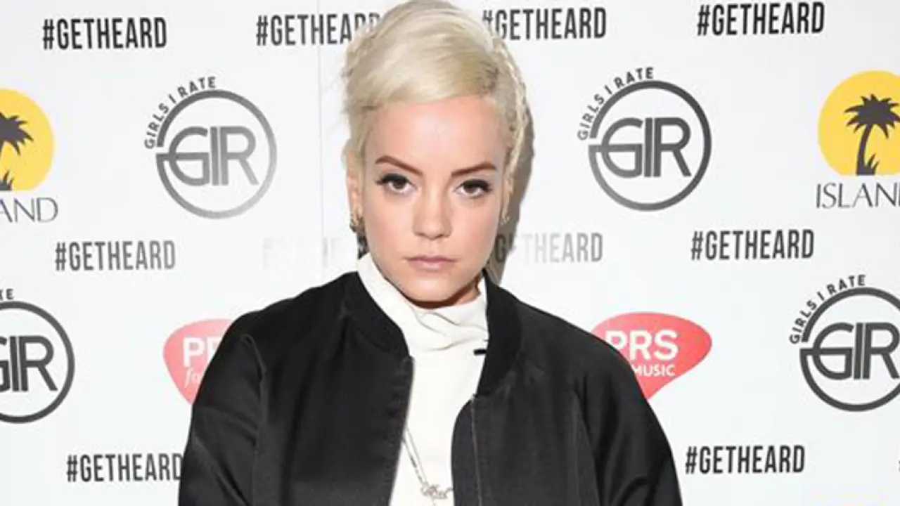 Lily Allen recuerda una triste época marcada por el alcoholismo y la ...