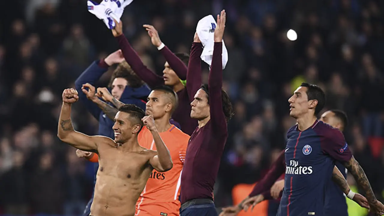 El Bayern de James y el PSG se clasificaron para los octavos de ...