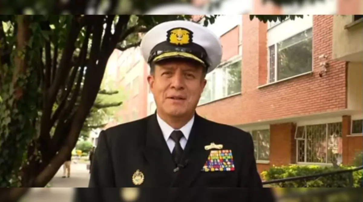 Los desafíos del almirante Francisco Hernando Cubides, nuevo comandante ...