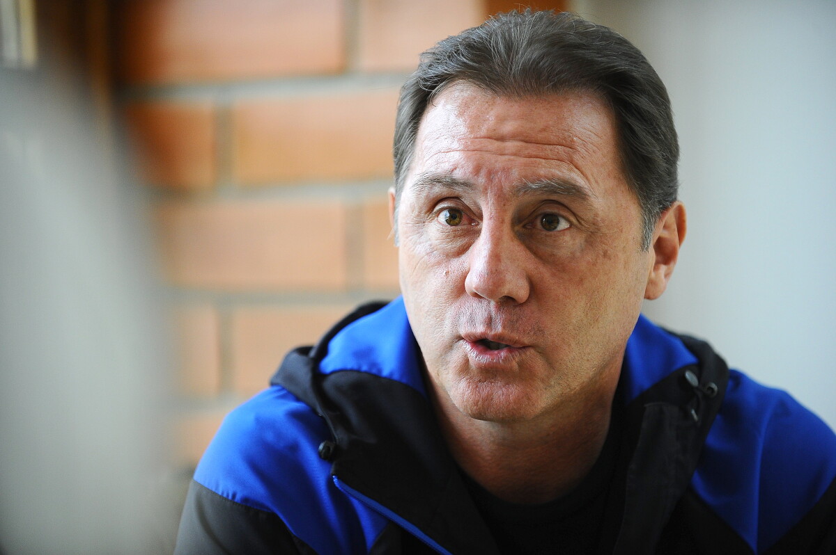 Alex Aguinaga, a espera de convertirse en el nuevo DT de la Selección ...