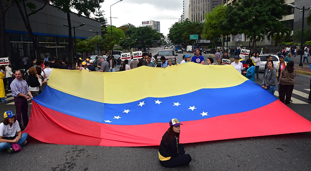 En Venezuela así se vive la crisis política tras resultados de los ...