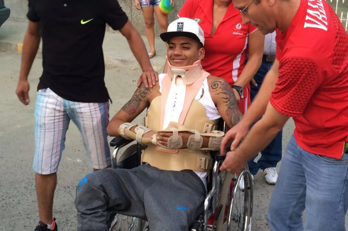 En imágenes: Jefferson Herrera sale del HUV en Cali para recuperarse en ...