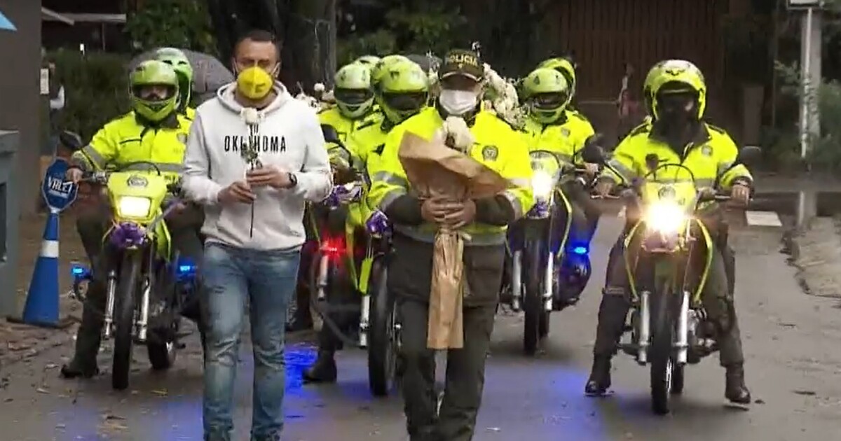 Comerciantes De Los Anticuarios En Bogotá Rindieron Un Homenaje Al