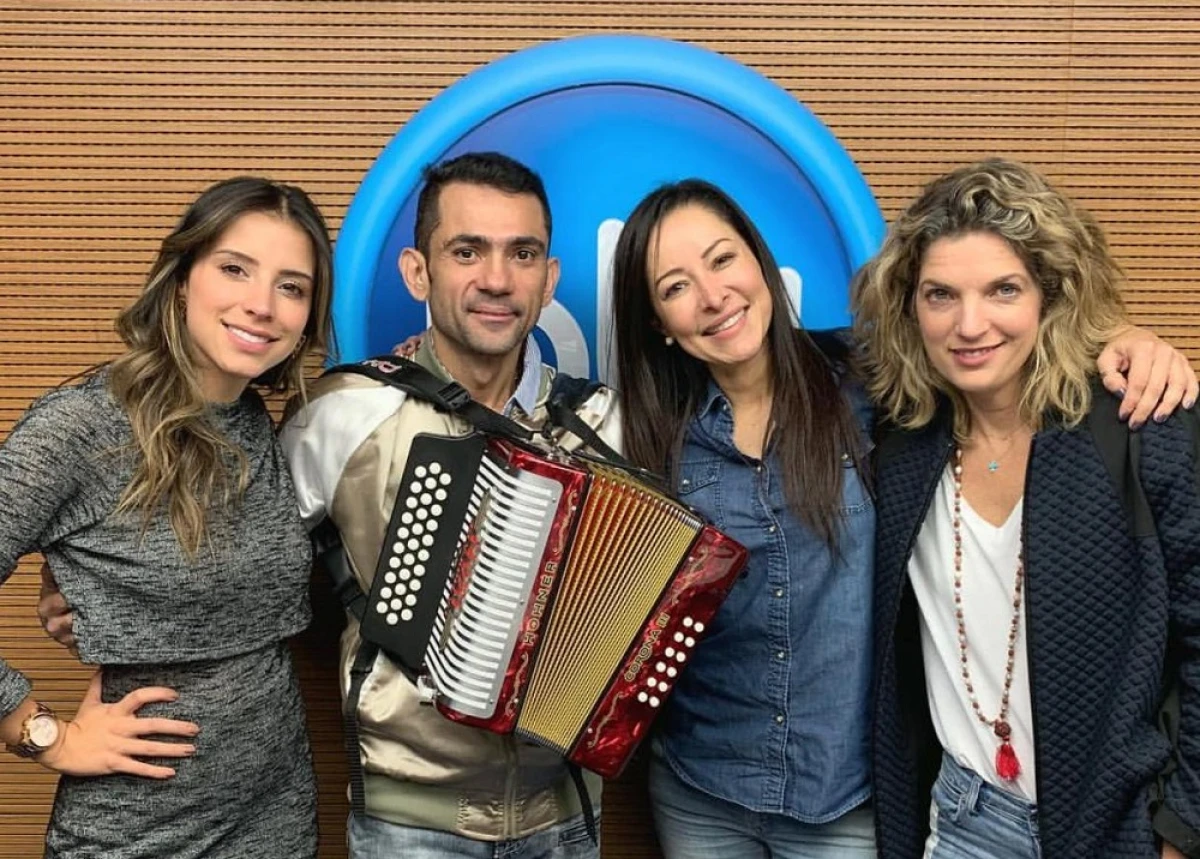 Busco defender ese vallenato poético, lírico y tradicional: Iván Zuleta ...