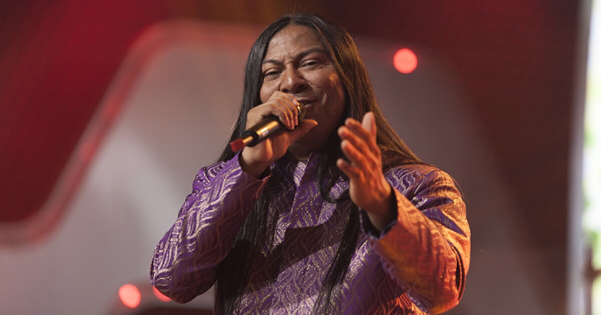 ¿Estuvo predispuesto? El Indio realizó un buen show pero no sorprendió ...