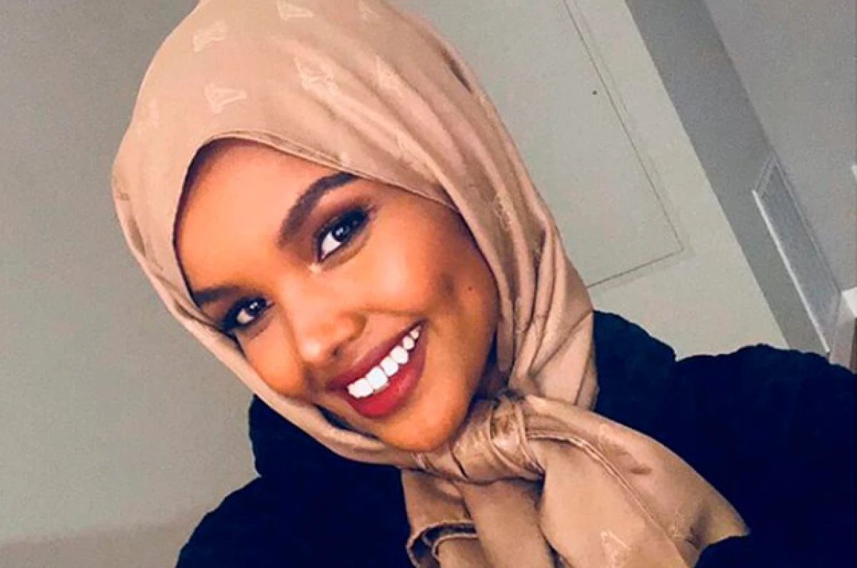 Halima Aaden, la primera mujer musulmana que posa en ‘burkini’ para la portada de una revista ...