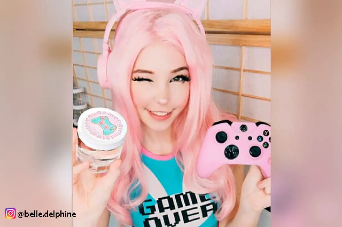 Belle Delphine, la influencer que vendió el agua con que se bañaba ...